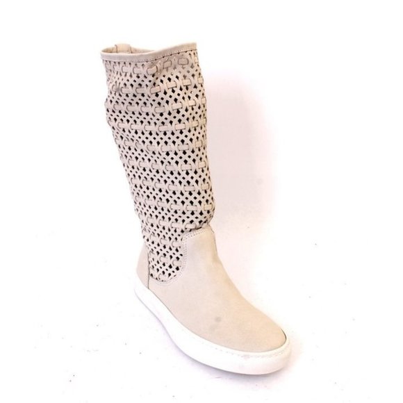 WOz | Shoes | Woz 5h Beige Leather Pullup Platform High Summer Boots ...